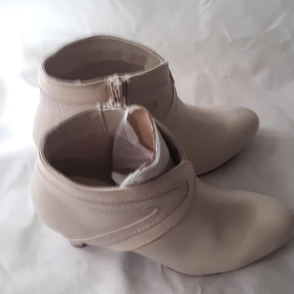 Karen Scott | Shoes | Karen Scott Wendaa Ankle Boots 7m | Poshmark